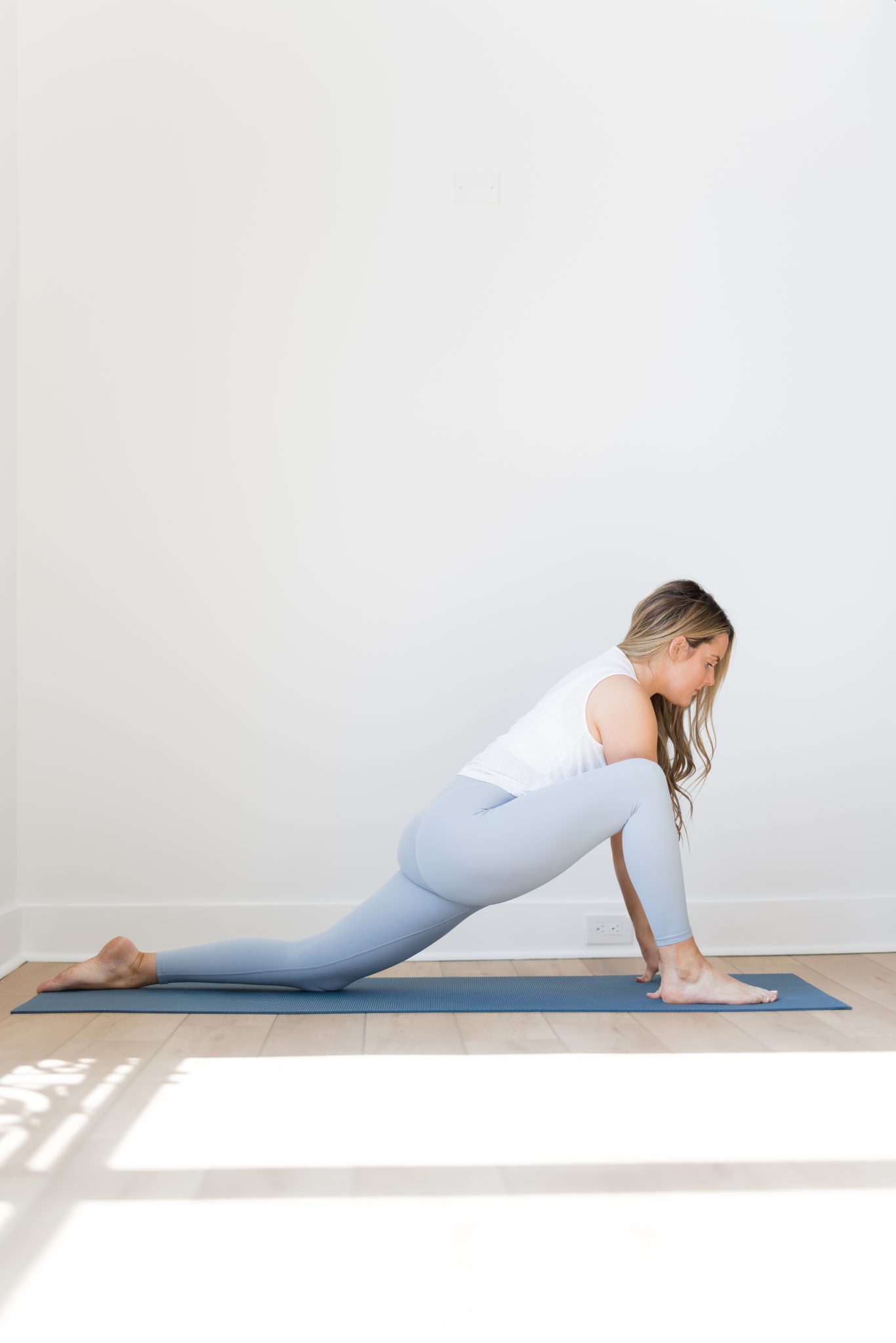 6 Key Benefits of Yin Yoga | YogaRenew