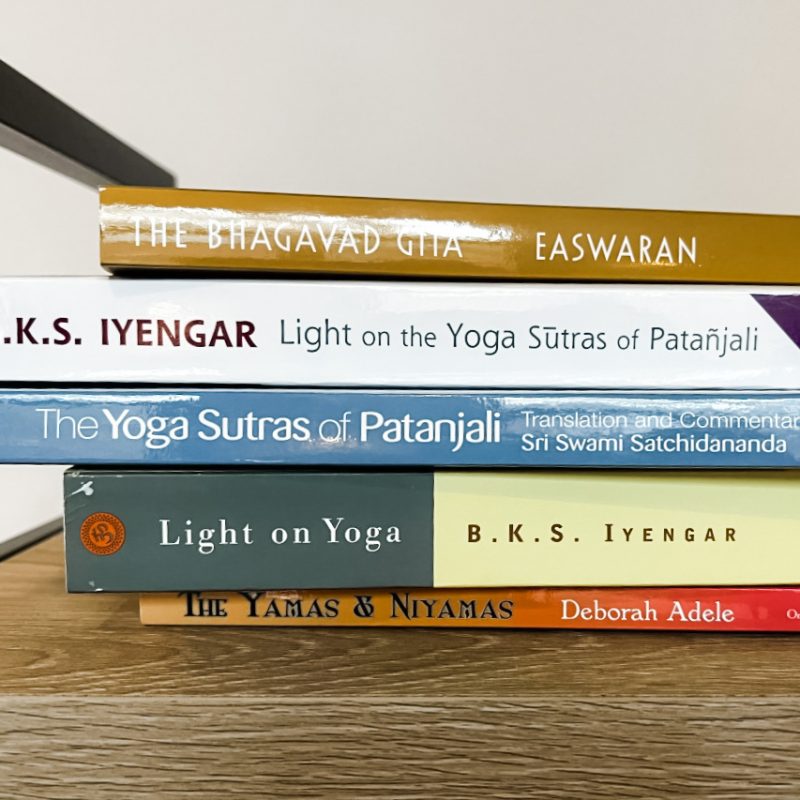 6 Key Benefits of Yin Yoga | YogaRenew