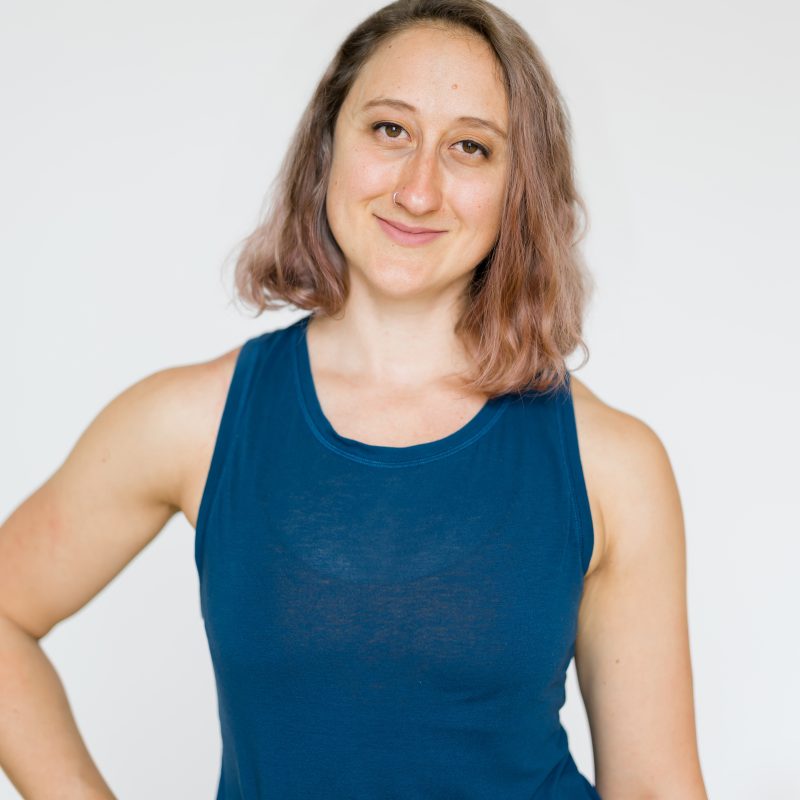 What is a Somatic Workout? 5 Beginner Somatic Yoga Poses