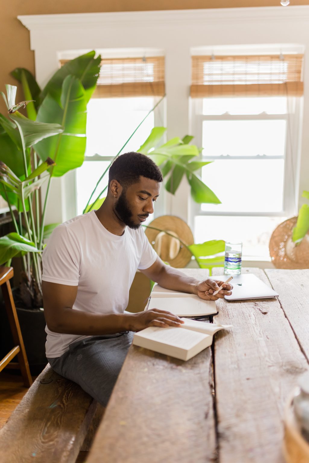 365 Mantras: A Mantra a Day for a Full Year | YogaRenew