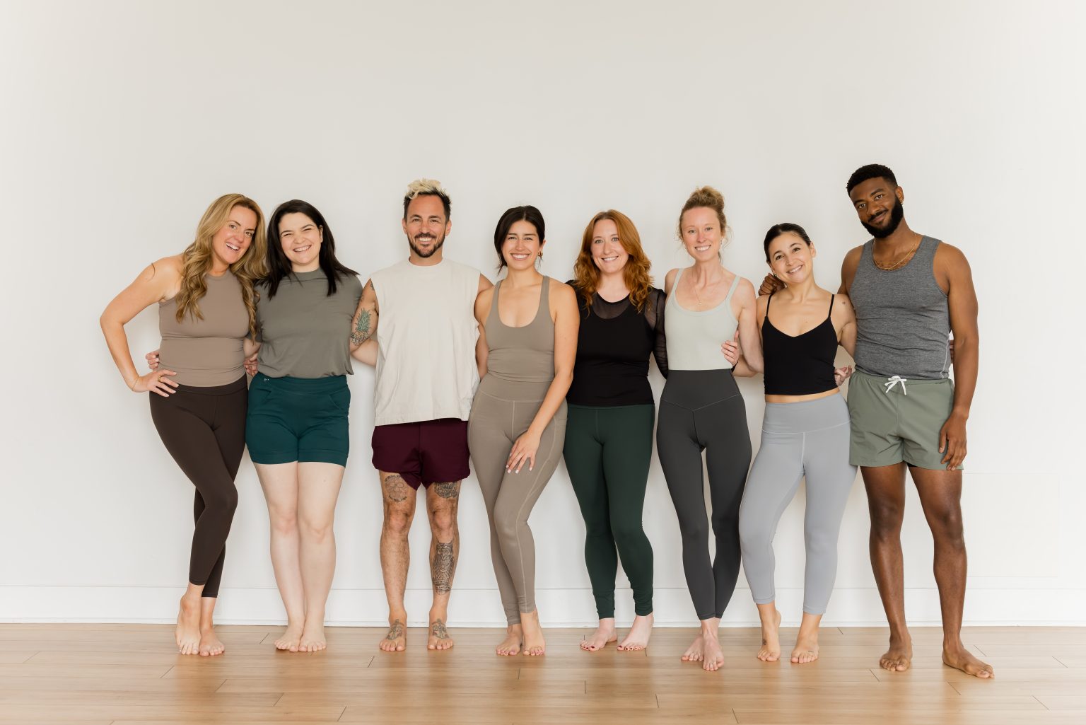 200hr vs 300hr YTT: Which Online Course Is Right for You?